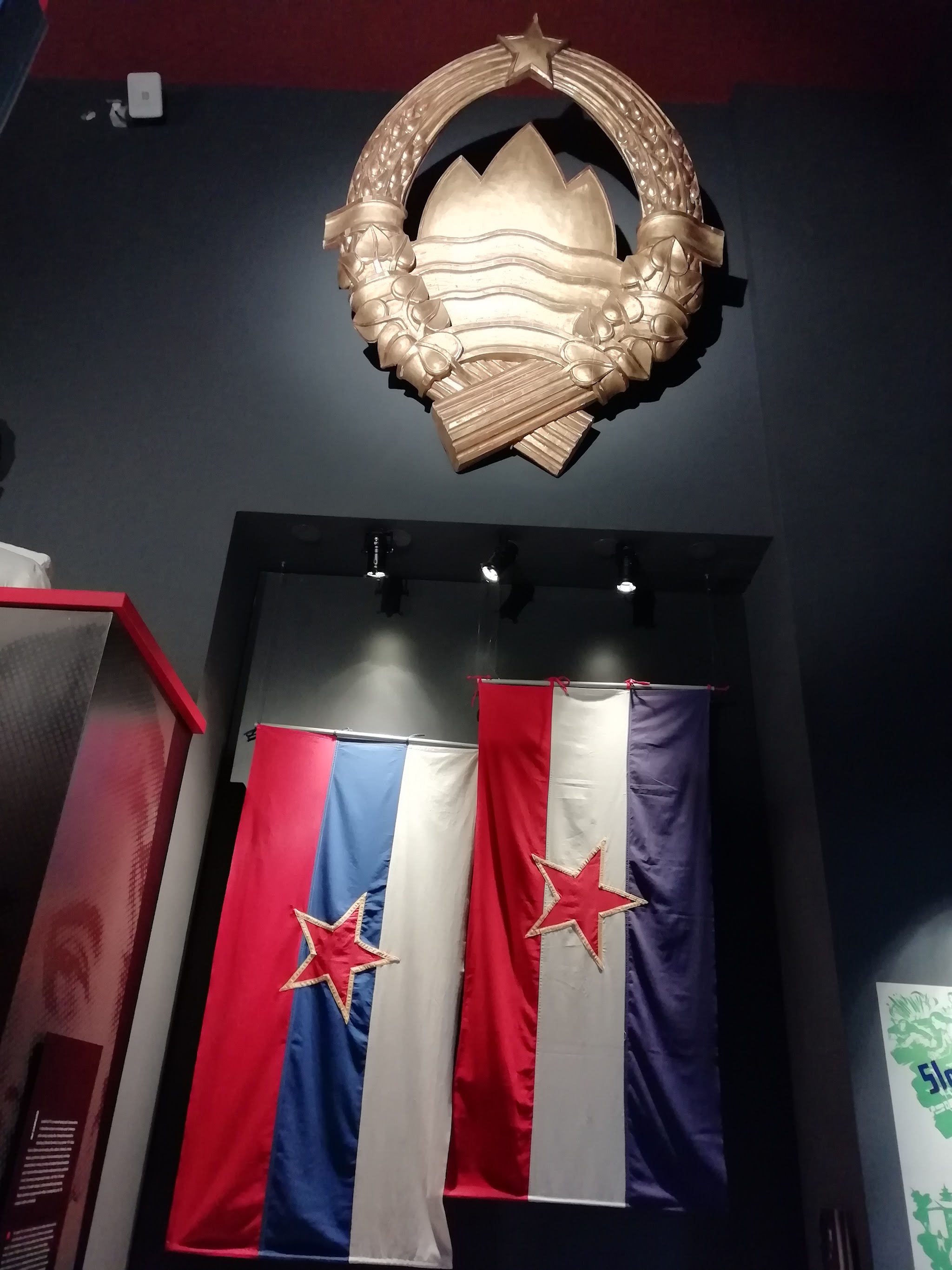 National Museum of Contemporary History | Hopsa