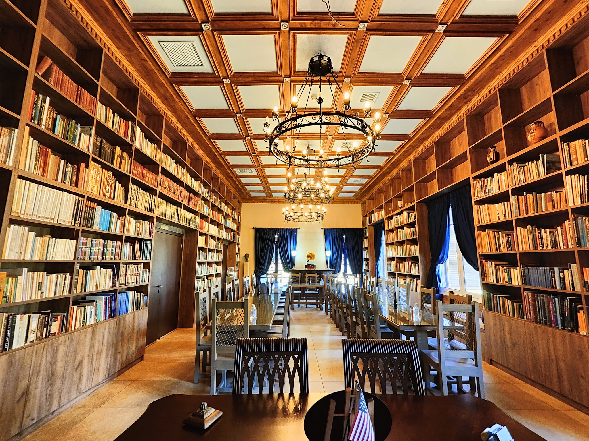 Mycenaean Foundation Melathron | Hopsa