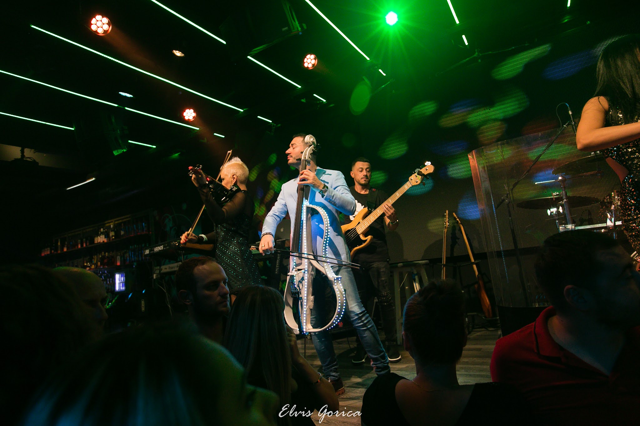 Cavaliero Vox Palace | Hopsa
