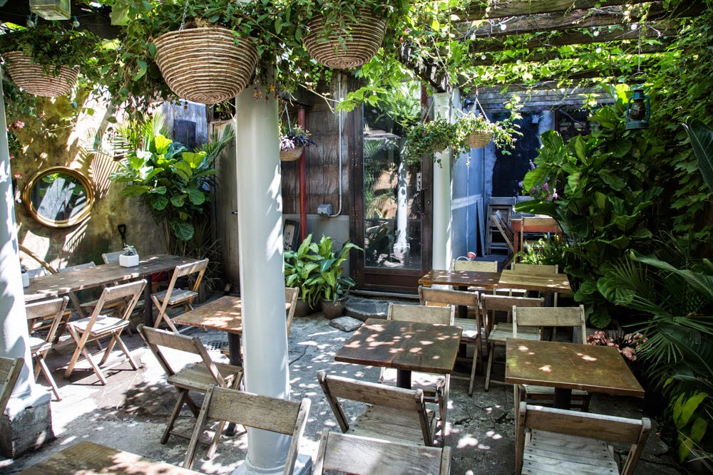 St. Mazie Bar & Supper Club | Hopsa