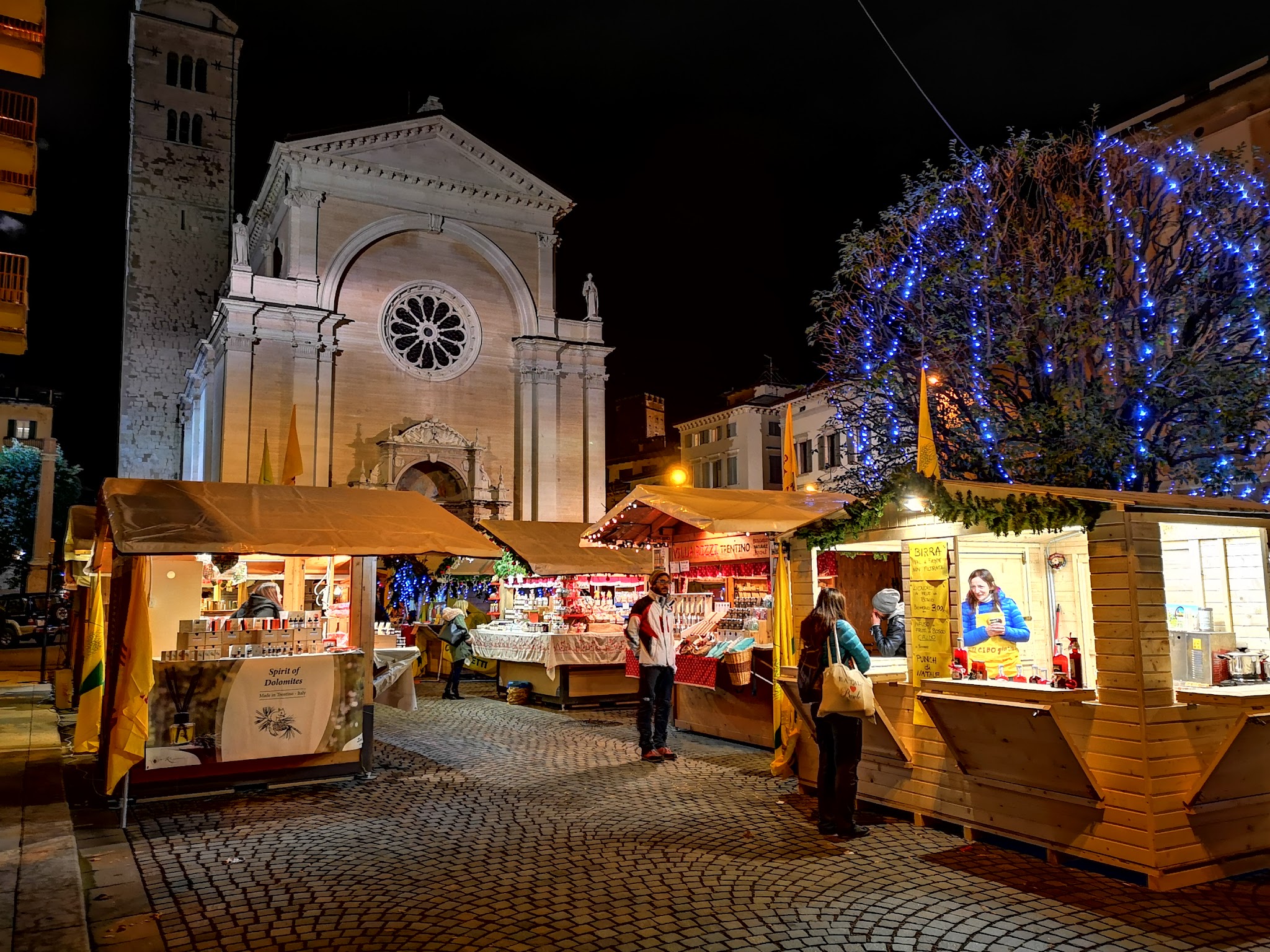 Piazza Santa Maria Maggiore | Hopsa