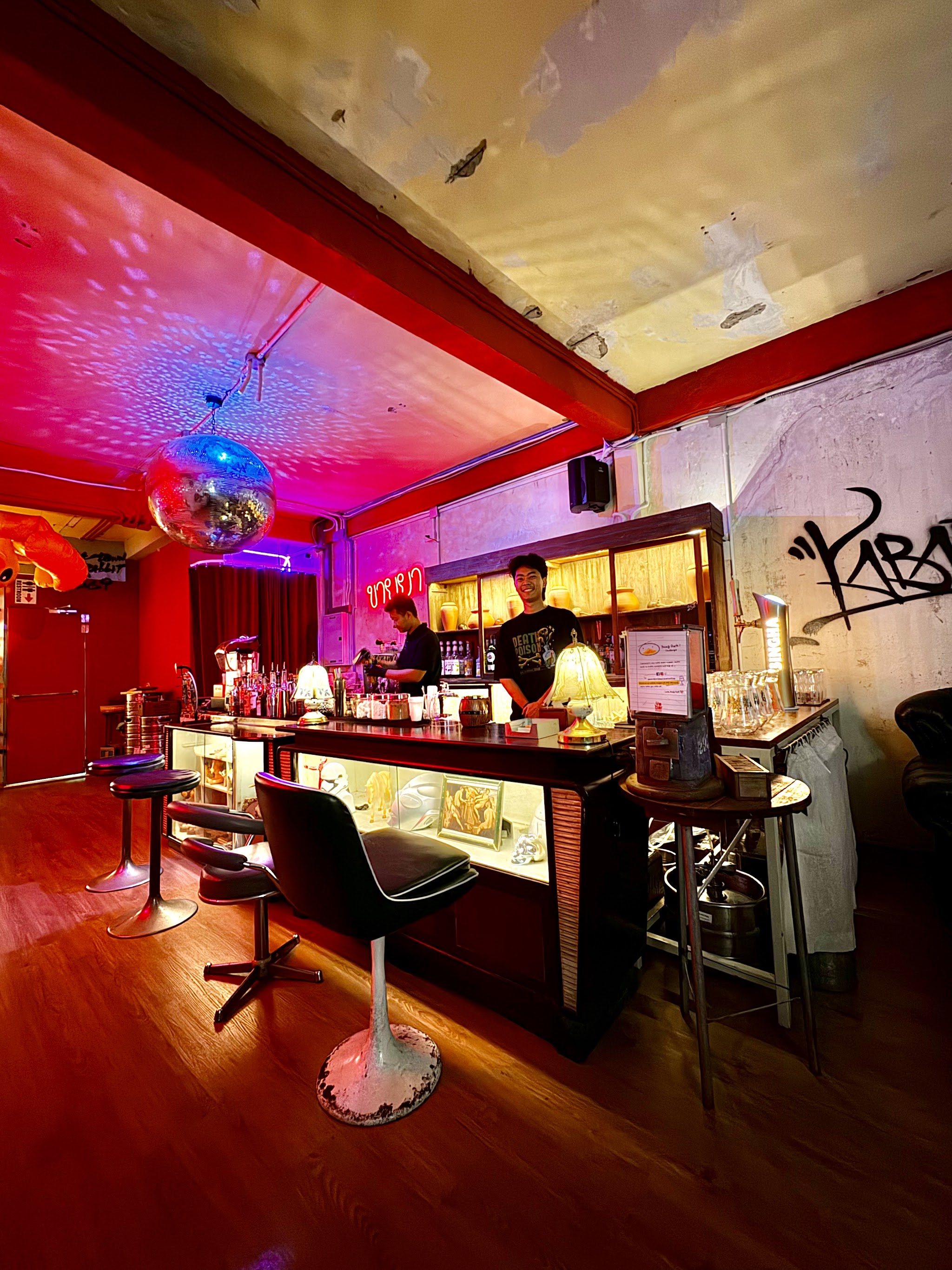 YABAR Secret Bar & Rooftop | Hopsa
