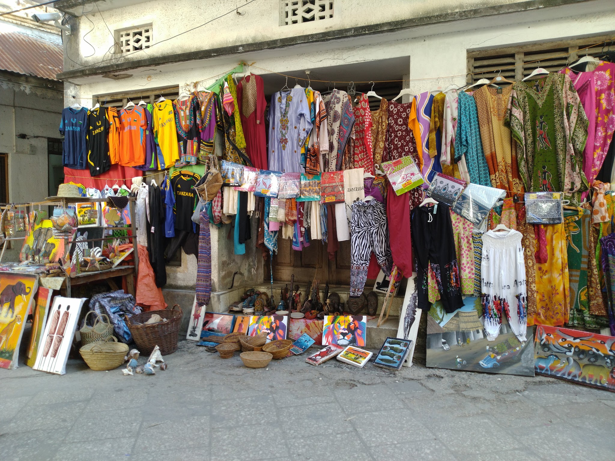 Zanzibar Spice Community Shop | Hopsa