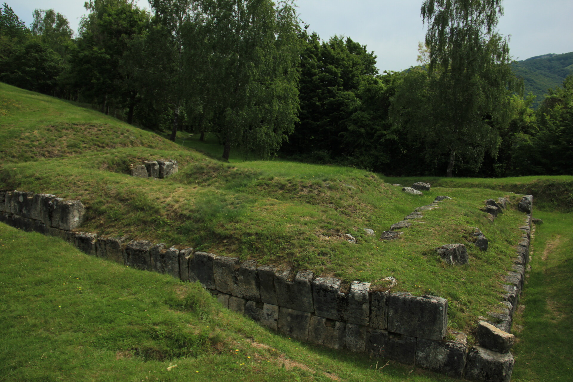 Dacian Fortress Costesti | Hopsa